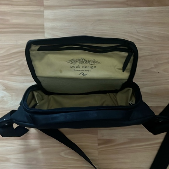 Peak Design | Bags | Peak Design Everyday Sling V | Poshmark